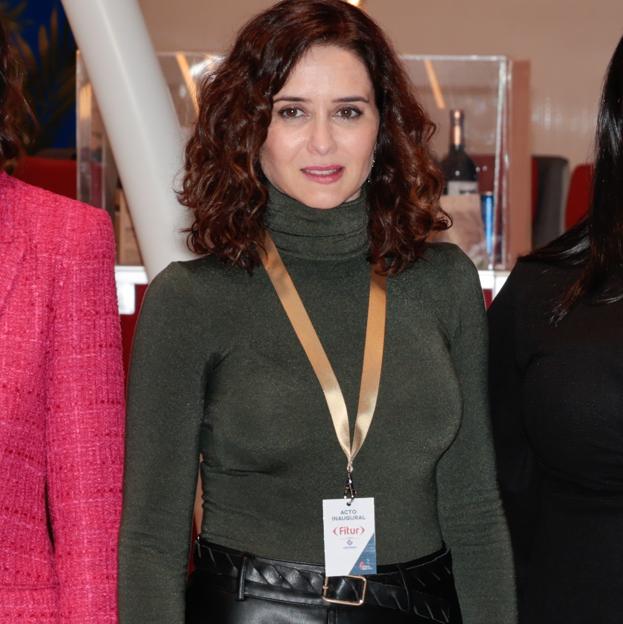 MODA: Isabel Díaz Ayuso estrena una falda midi de Mango muy ...