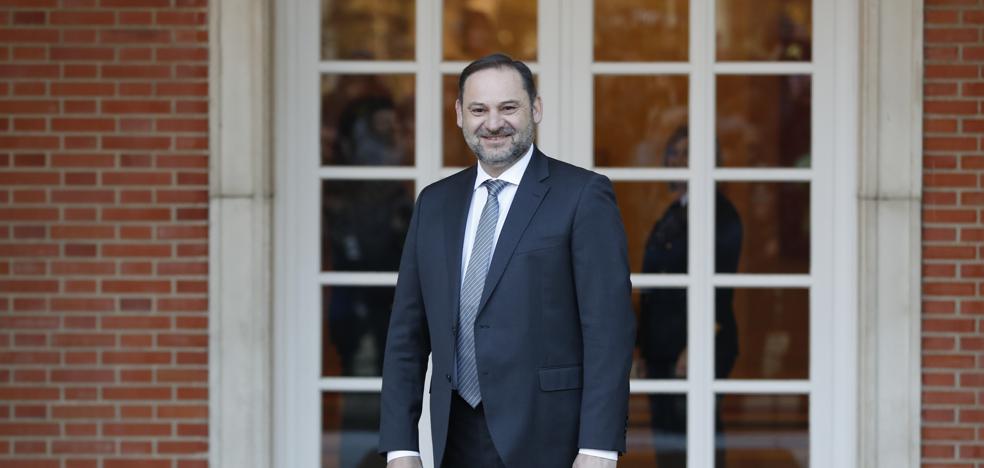 José Luis Ábalos, más allá de la política: un padre torero, tres ...