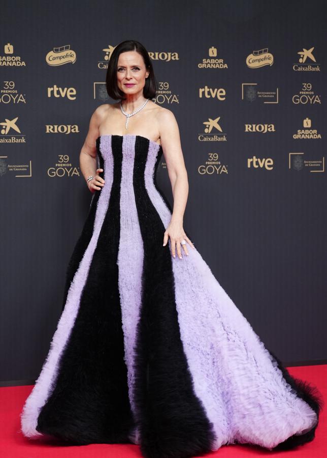 En directo: Todos los looks de la alfombra roja de los Premios Goya 2025 | Mujerhoy